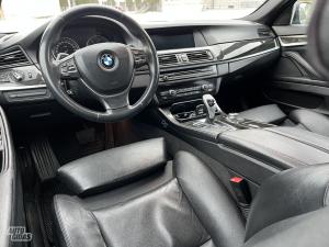 Pelēks BMW 530 2011 Alīta, ar dzinēja tilpumu 3.00 L un nobraukumu 325 tūkst. km par 6750 €, foto 18 vietnē AUTOMOTO.COM.LV