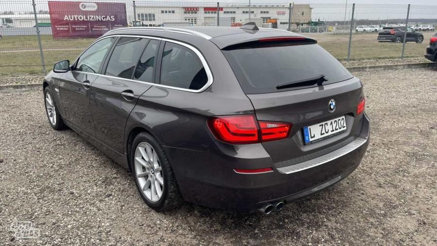 Grey BMW 530 2011 in Marijampole, with an engine capacity of 3.00 L and mileage of 313 thousand km for 7990 €, photo 11 on AUTOMOTO.COM.LV