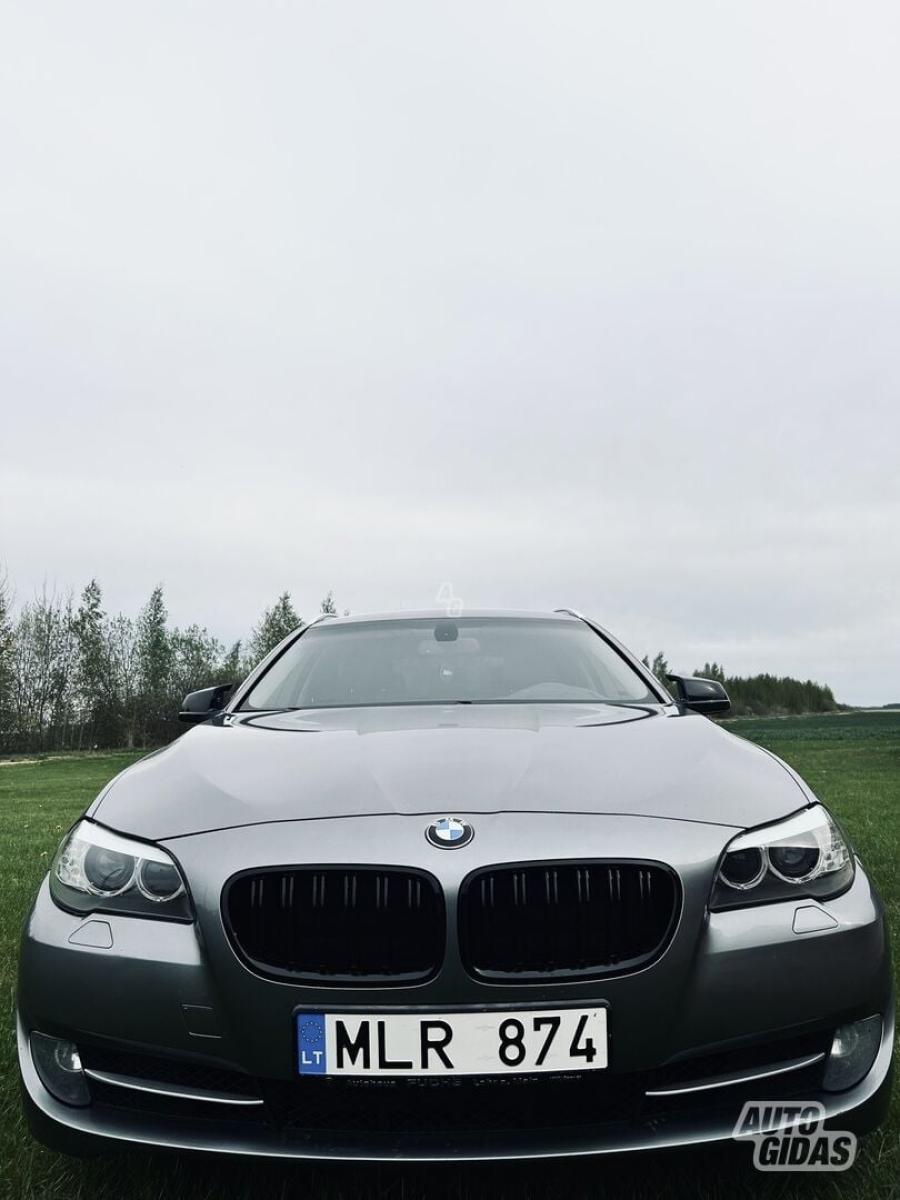 Pelēks BMW 530 2011 Joniškis, ar dzinēja tilpumu 3.00 L un nobraukumu 345 tūkst. km par 8500 €, foto 8 vietnē AUTOMOTO.COM.LV