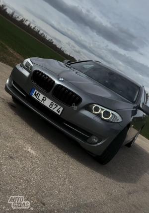 Pelēks BMW 530 2011 Joniškis, ar dzinēja tilpumu 3.00 L un nobraukumu 345 tūkst. km par 8500 €, foto 12 vietnē AUTOMOTO.COM.LV