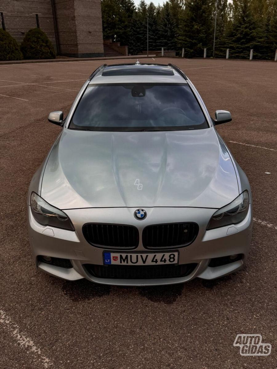Pelēks BMW 530 2011 Alīta, ar dzinēja tilpumu 3.00 L un nobraukumu 311 tūkst. km par 10490 €, foto 6 vietnē AUTOMOTO.COM.LV