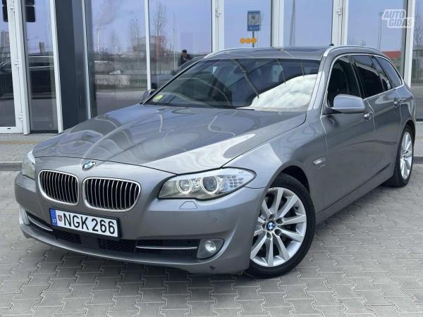 Pelēks BMW 530 2011 Viļņa, ar dzinēja tilpumu 3.00 L un nobraukumu 371 tūkst. km par 7300 €, foto 3 vietnē AUTOMOTO.COM.LV
