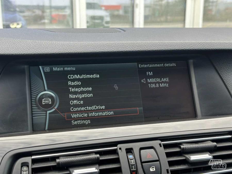 Grey BMW 530 2011 in Vilnius, with an engine capacity of 3.00 L and mileage of 371 thousand km for 7300 €, photo 16 on AUTOMOTO.COM.LV