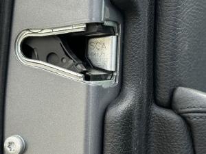 Grey BMW 530 2011 in Vilnius, with an engine capacity of 3.00 L and mileage of 371 thousand km for 7300 €, photo 20 on AUTOMOTO.COM.LV