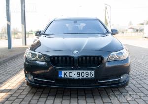 Grey BMW 530 2011 in Cesis, with an engine capacity of 3.00 L and mileage of 410 thousand km for 8750 €, photo 1 on AUTOMOTO.COM.LV