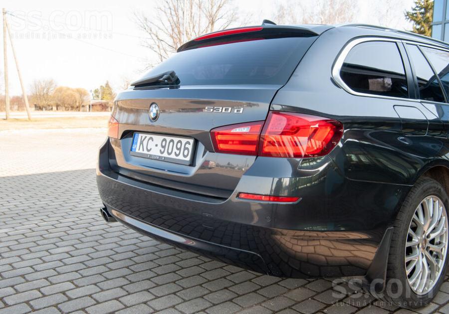 Grey BMW 530 2011 in Cesis, with an engine capacity of 3.00 L and mileage of 410 thousand km for 8750 €, photo 10 on AUTOMOTO.COM.LV