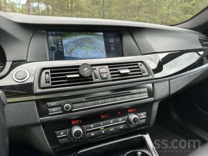 Grey BMW 530 2011 in Riga, with an engine capacity of 3.00 L and mileage of 254 thousand km for 10500 €, photo 12 on AUTOMOTO.COM.LV