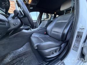 Pelēks BMW 530 2011 Talsi, ar dzinēja tilpumu 3.00 L un nobraukumu 270 tūkst. km par 12770 €, foto 3 vietnē AUTOMOTO.COM.LV