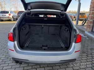 Pelēks BMW 530 2011 Talsi, ar dzinēja tilpumu 3.00 L un nobraukumu 270 tūkst. km par 12770 €, foto 22 vietnē AUTOMOTO.COM.LV