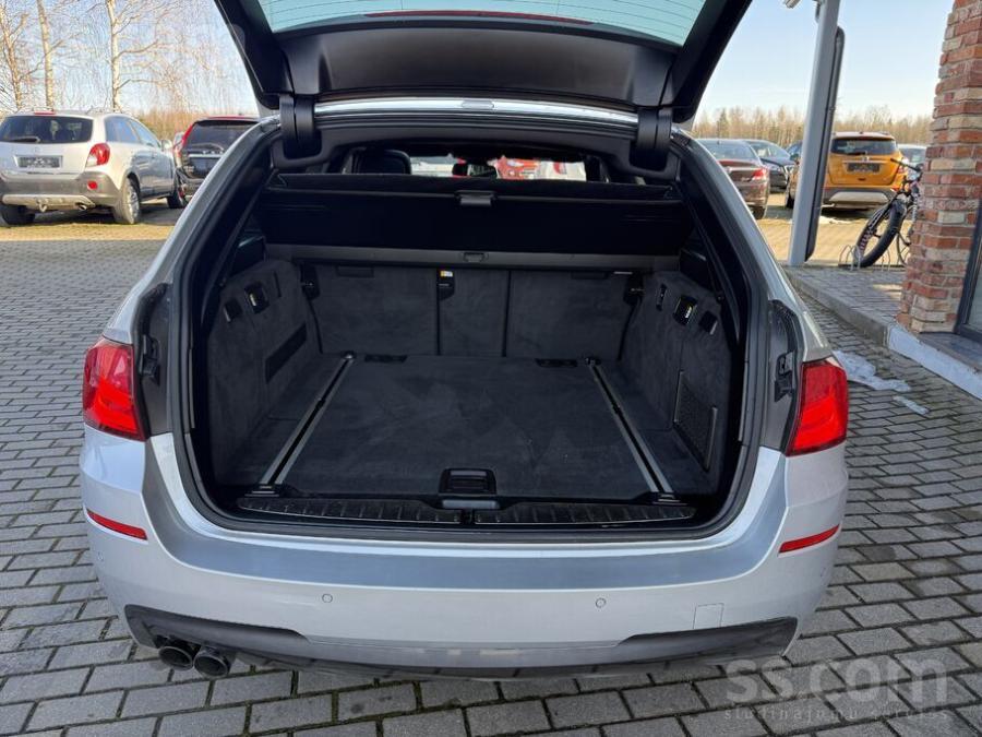 Pelēks BMW 530 2011 Talsi, ar dzinēja tilpumu 3.00 L un nobraukumu 270 tūkst. km par 12770 €, foto 22 vietnē AUTOMOTO.COM.LV