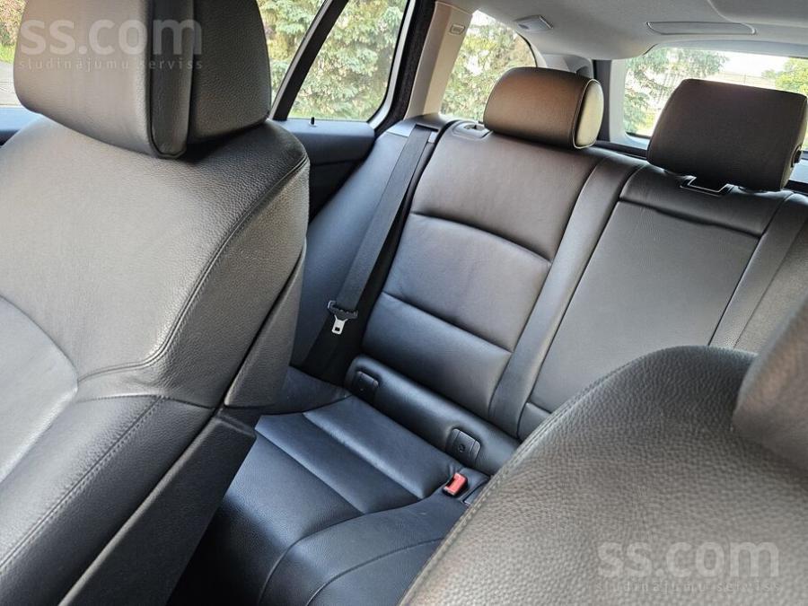 Grey BMW 530 2011 in Jekabpils, with an engine capacity of 3.00 L and mileage of 338 thousand km for 8490 €, photo 22 on AUTOMOTO.COM.LV