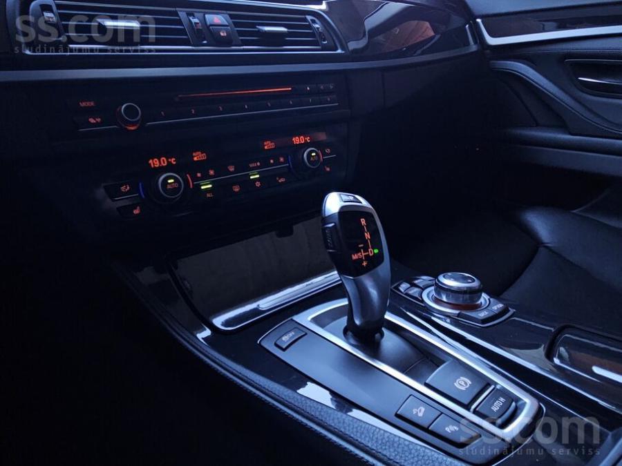 Grey BMW 530 2011 in Jekabpils, with an engine capacity of 3.00 L and mileage of 338 thousand km for 8490 €, photo 26 on AUTOMOTO.COM.LV
