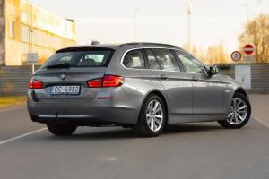 Pelēks BMW 530 2011 Jelgava, ar dzinēja tilpumu 3.00 L un nobraukumu 314 tūkst. km par 9200 €, foto 6 vietnē AUTOMOTO.COM.LV