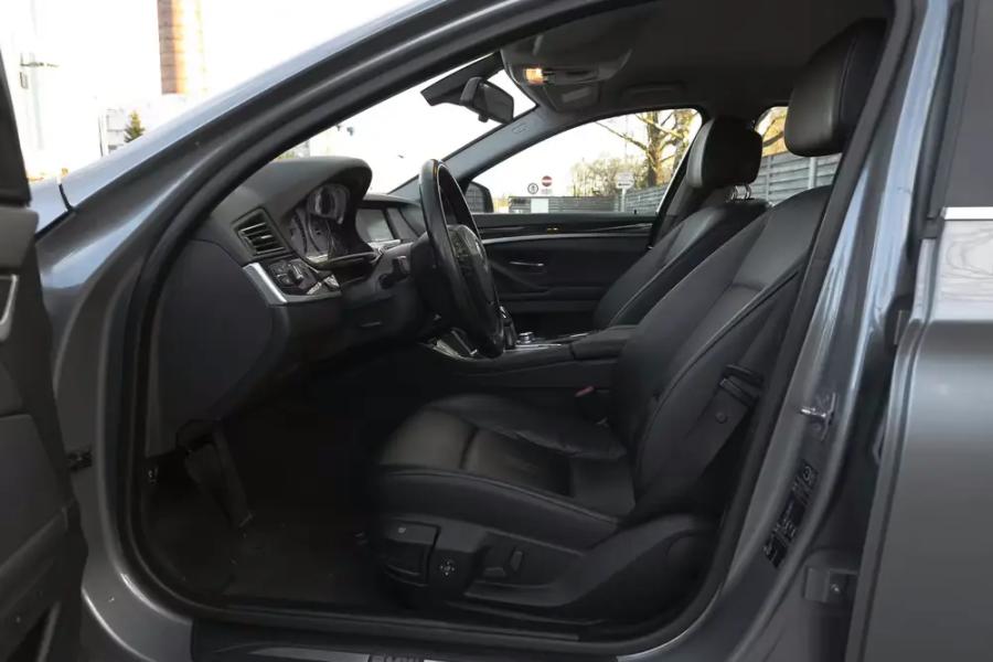 Pelēks BMW 530 2011 Jelgava, ar dzinēja tilpumu 3.00 L un nobraukumu 314 tūkst. km par 9200 €, foto 18 vietnē AUTOMOTO.COM.LV
