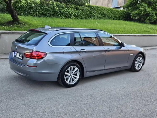 Grey BMW 530 2011 in Jekabpils, with an engine capacity of 3.00 L and mileage of 338 thousand km for 8490 €, photo 5 on AUTOMOTO.COM.LV