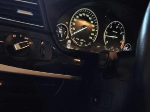 Серый БМВ 530 2011 в Екабпилс, объемом двигателя 3.00 л и пробегом 338 тыс. км за 8490 €, фото 24 на AUTOMOTO.COM.LV