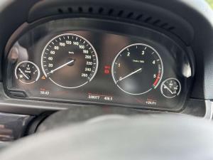 Grey BMW 530 2011 in Panevezys, with an engine capacity of 3.00 L and mileage of 329 thousand km for 8750 €, photo 13 on AUTOMOTO.COM.LV