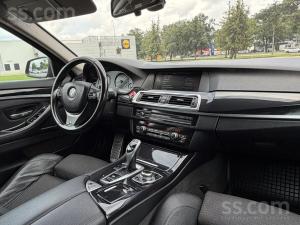Grey BMW 530 2011 in Riga, with an engine capacity of 3.00 L and mileage of 360 thousand km for 9490 €, photo 9 on AUTOMOTO.COM.LV