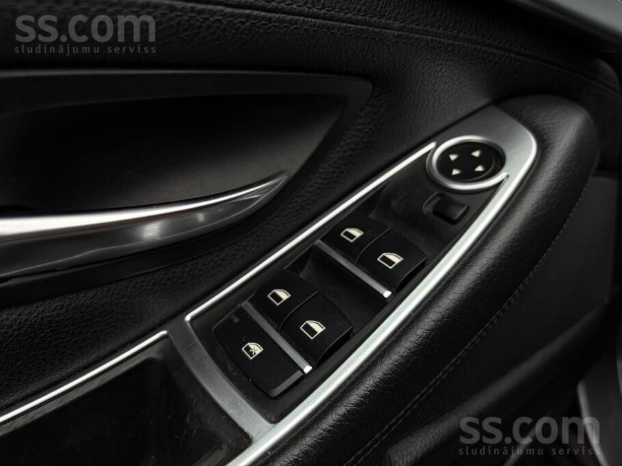 Grey BMW 530 2011 in Riga, with an engine capacity of 3.00 L and mileage of 360 thousand km for 9490 €, photo 21 on AUTOMOTO.COM.LV