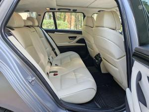 Pelēks BMW 530 2011 Alīta, ar dzinēja tilpumu 2.99 L un nobraukumu 356 tūkst. km par 9560 €, foto 29 vietnē AUTOMOTO.COM.LV
