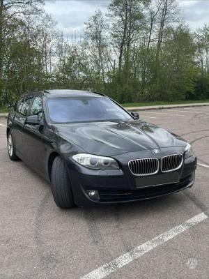 Grey BMW 530 2011 in Vilnius, with an engine capacity of 2.99 L and mileage of 273 thousand km for 8290 €, photo  on AUTOMOTO.COM.LV