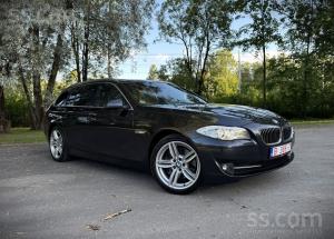 Pelēks BMW 530 2011 Jūrmala, ar dzinēja tilpumu 3.00 L un nobraukumu 280 tūkst. km par 9399 €, foto 4 vietnē AUTOMOTO.COM.LV
