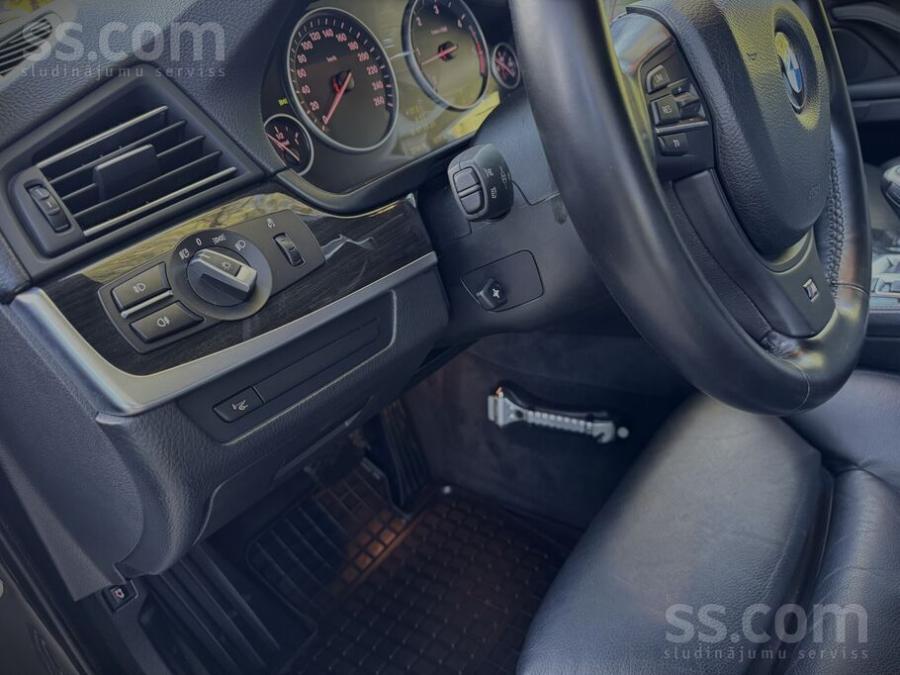Pelēks BMW 530 2011 Jūrmala, ar dzinēja tilpumu 3.00 L un nobraukumu 280 tūkst. km par 9399 €, foto 23 vietnē AUTOMOTO.COM.LV