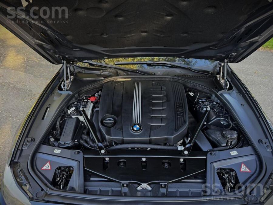 Pelēks BMW 530 2011 Jūrmala, ar dzinēja tilpumu 3.00 L un nobraukumu 280 tūkst. km par 9399 €, foto 28 vietnē AUTOMOTO.COM.LV