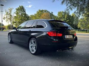 Grey BMW 530 2011 in Jurmala, with an engine capacity of 3.00 L and mileage of 280 thousand km for 9399 €, photo 7 on AUTOMOTO.COM.LV