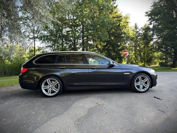 Pelēks BMW 530 2011 Jūrmala, ar dzinēja tilpumu 3.00 L un nobraukumu 280 tūkst. km par 9399 €, foto 8 vietnē AUTOMOTO.COM.LV