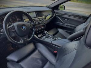 Grey BMW 530 2011 in Jurmala, with an engine capacity of 3.00 L and mileage of 280 thousand km for 9399 €, photo 20 on AUTOMOTO.COM.LV