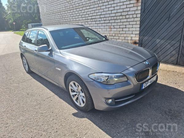Pelēks BMW 530 2011 Valmiera, ar dzinēja tilpumu 3.00 L un nobraukumu 356 tūkst. km par 8200 €, foto 3 vietnē AUTOMOTO.COM.LV