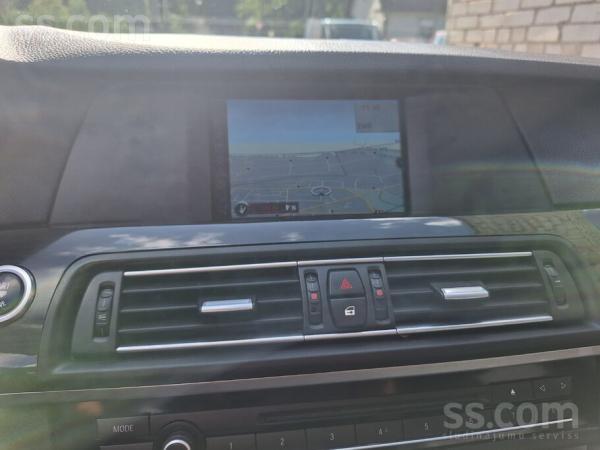 Pelēks BMW 530 2011 Valmiera, ar dzinēja tilpumu 3.00 L un nobraukumu 356 tūkst. km par 8200 €, foto 8 vietnē AUTOMOTO.COM.LV