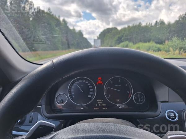Pelēks BMW 530 2011 Valmiera, ar dzinēja tilpumu 3.00 L un nobraukumu 356 tūkst. km par 8200 €, foto 10 vietnē AUTOMOTO.COM.LV