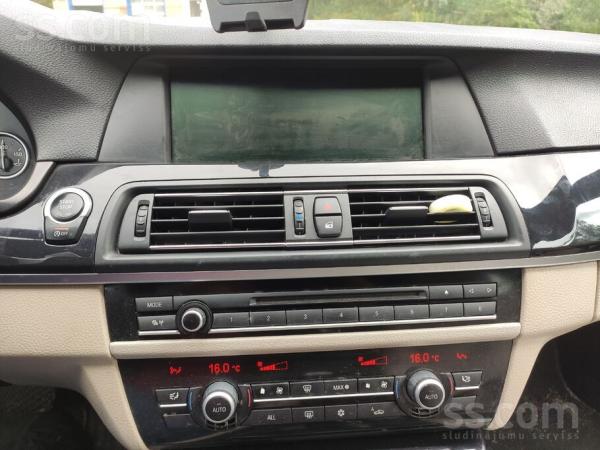 Pelēks BMW 530 2011 Jelgava, ar dzinēja tilpumu 3.00 L un nobraukumu 366 tūkst. km par 10590 €, foto 11 vietnē AUTOMOTO.COM.LV