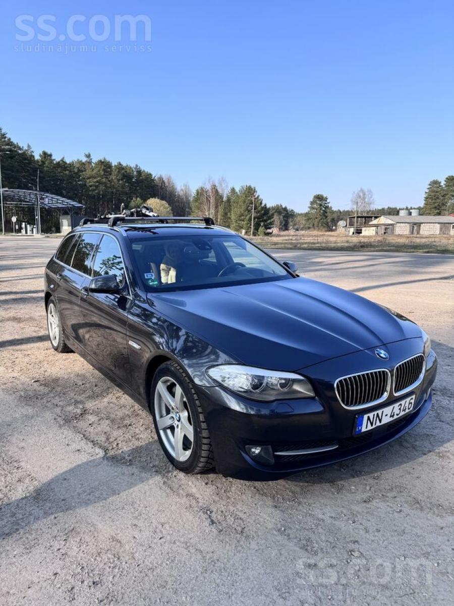 Grey BMW 530 2011 in Riga, with an engine capacity of 3.00 L and mileage of 291 thousand km for 11000 €, photo 1 on AUTOMOTO.COM.LV