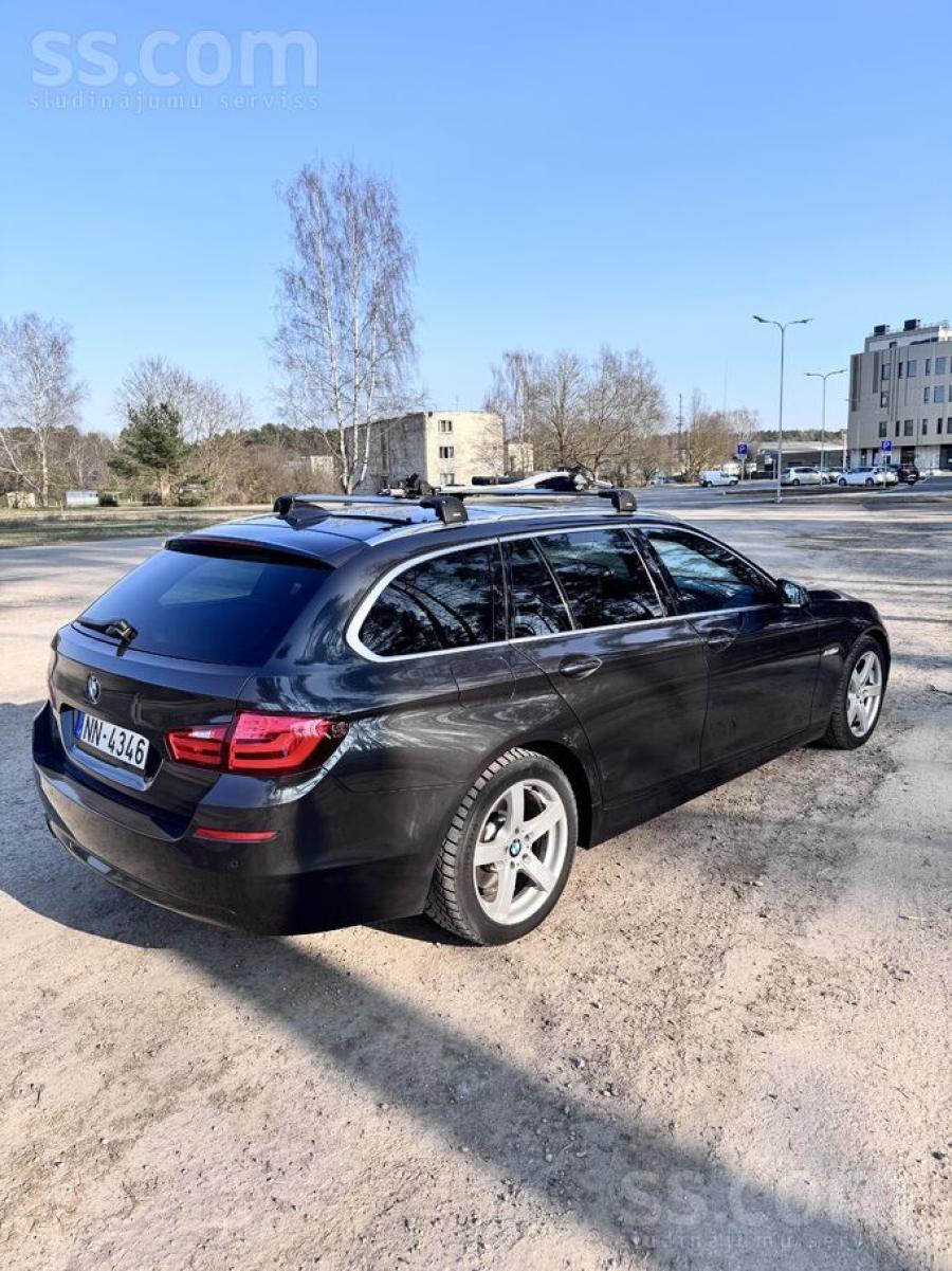 Grey BMW 530 2011 in Riga, with an engine capacity of 3.00 L and mileage of 291 thousand km for 11000 €, photo 3 on AUTOMOTO.COM.LV