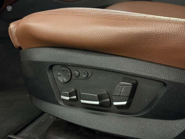Grey BMW 530 2011 in Marijampole, with an engine capacity of 2.99 L and mileage of 287 thousand km for 8650 €, photo 8 on AUTOMOTO.COM.LV
