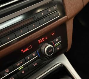 Grey BMW 530 2011 in Marijampole, with an engine capacity of 2.99 L and mileage of 287 thousand km for 8650 €, photo 10 on AUTOMOTO.COM.LV