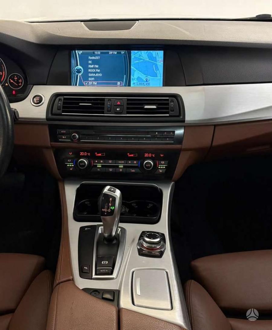 Grey BMW 530 2011 in Marijampole, with an engine capacity of 2.99 L and mileage of 287 thousand km for 8650 €, photo 14 on AUTOMOTO.COM.LV