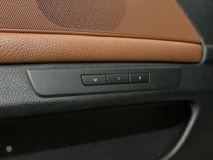 Grey BMW 530 2011 in Marijampole, with an engine capacity of 2.99 L and mileage of 287 thousand km for 8650 €, photo 26 on AUTOMOTO.COM.LV