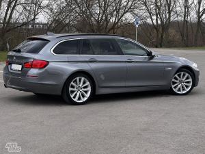 Pelēks BMW 530 2011 Viļņa, ar dzinēja tilpumu 3.00 L un nobraukumu 280 tūkst. km par 7600 €, foto 5 vietnē AUTOMOTO.COM.LV