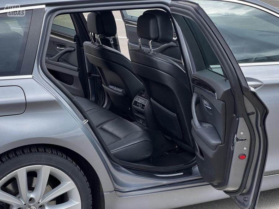 Pelēks BMW 530 2011 Viļņa, ar dzinēja tilpumu 3.00 L un nobraukumu 280 tūkst. km par 7600 €, foto 12 vietnē AUTOMOTO.COM.LV
