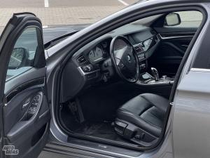 Pelēks BMW 530 2011 Viļņa, ar dzinēja tilpumu 3.00 L un nobraukumu 280 tūkst. km par 7600 €, foto 14 vietnē AUTOMOTO.COM.LV