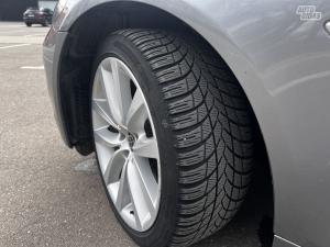 Pelēks BMW 530 2011 Viļņa, ar dzinēja tilpumu 3.00 L un nobraukumu 280 tūkst. km par 7600 €, foto 18 vietnē AUTOMOTO.COM.LV
