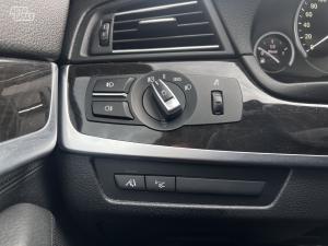 Pelēks BMW 530 2011 Viļņa, ar dzinēja tilpumu 3.00 L un nobraukumu 280 tūkst. km par 7600 €, foto 20 vietnē AUTOMOTO.COM.LV