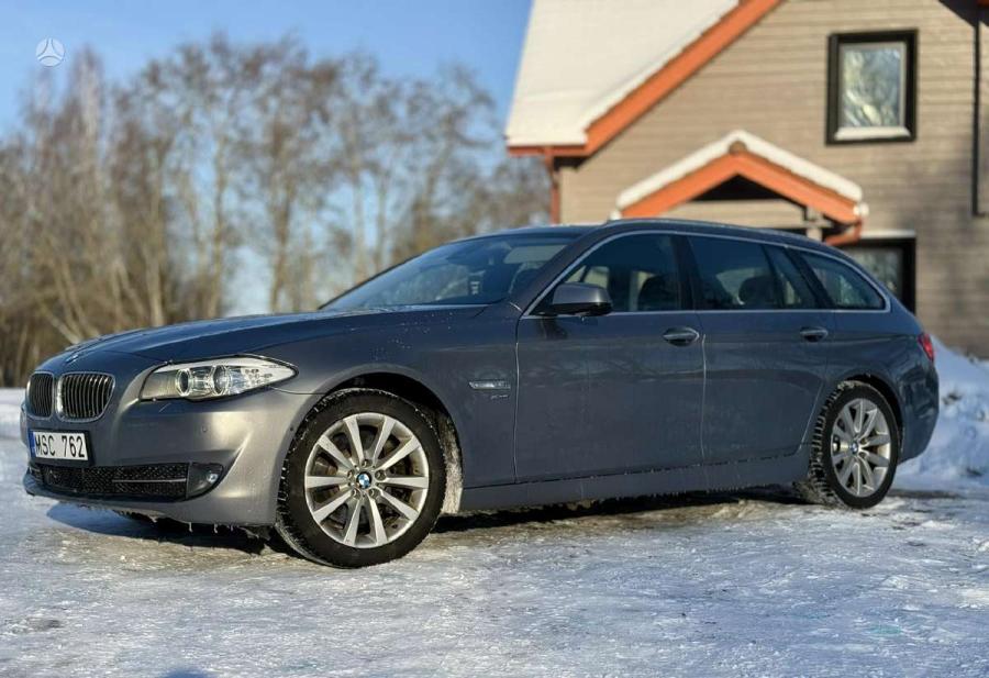 Grey BMW 530 2012 in Vilnius, with an engine capacity of 2.99 L and mileage of 300 thousand km for 7800 €, photo 5 on AUTOMOTO.COM.LV