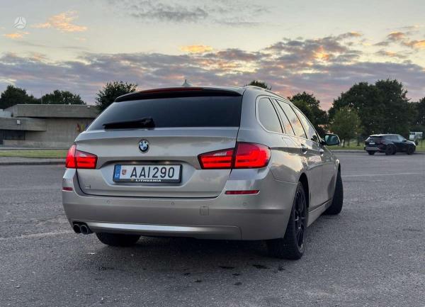 Grey BMW 530 2012 in Kaunas, with an engine capacity of 2.99 L and mileage of 330 thousand km for 7900 €, photo 5 on AUTOMOTO.COM.LV