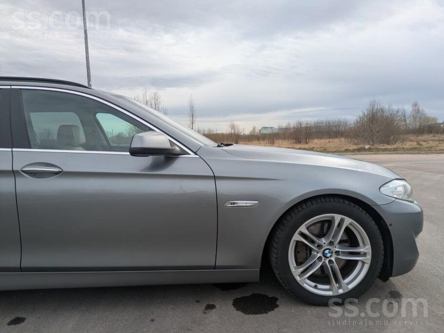 Pelēks BMW 530 2012 Dobele, ar dzinēja tilpumu 3.00 L un nobraukumu 308 tūkst. km par 9000 €, foto 7 vietnē AUTOMOTO.COM.LV