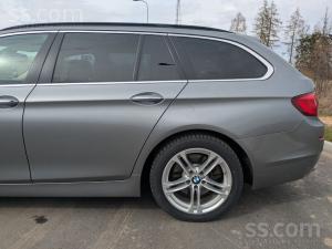 Pelēks BMW 530 2012 Dobele, ar dzinēja tilpumu 3.00 L un nobraukumu 308 tūkst. km par 9000 €, foto 10 vietnē AUTOMOTO.COM.LV